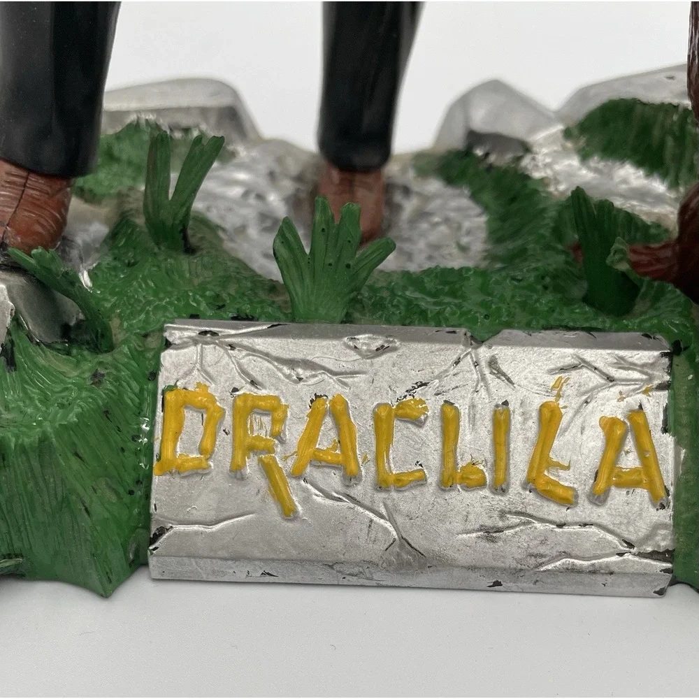 Aurora | Toys | Aurora Dracula 962 Model Kit Universal Monster Built ...